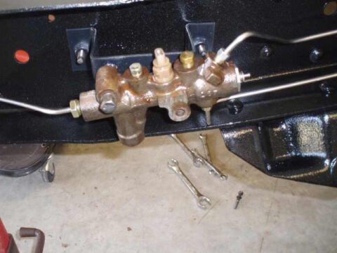 What's the Ford F150 Brake Line Size? 14 Things To Know