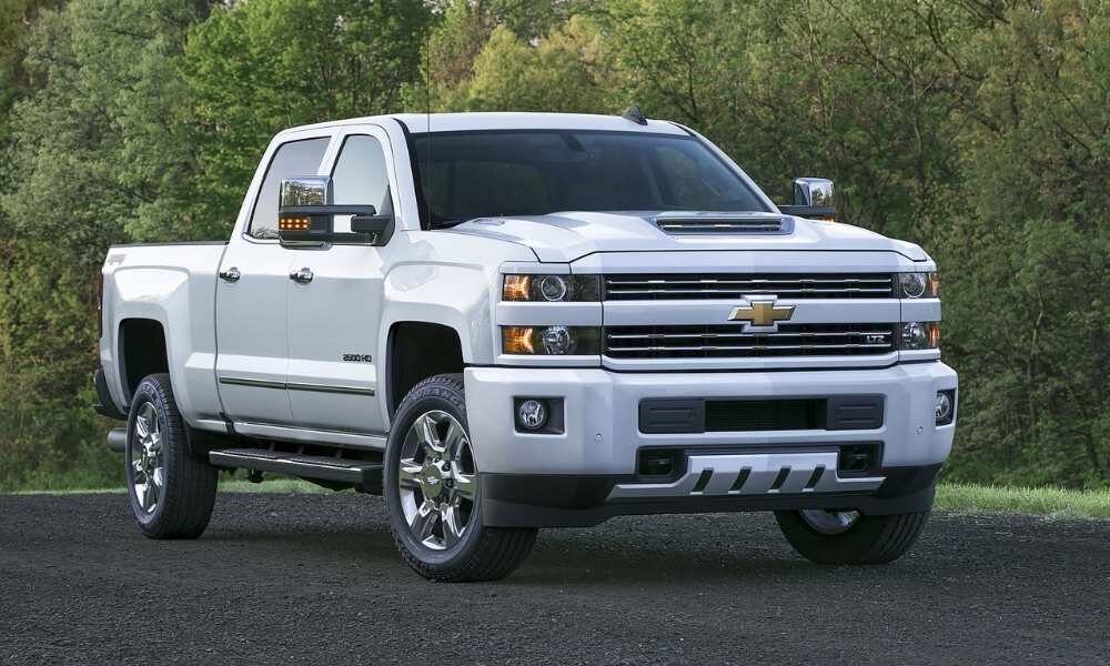 Will a GMC Sierra Hood Fit a Silverado? (Easy Steps)