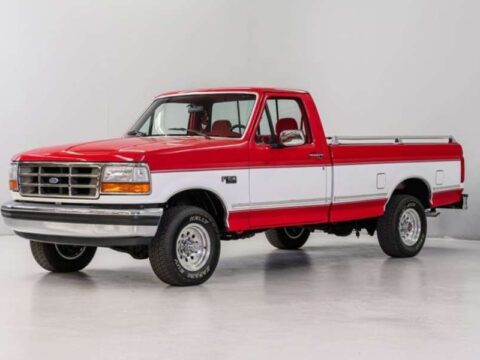 Why Do Old Ford Trucks Have Two Gas Tanks? (Explained)