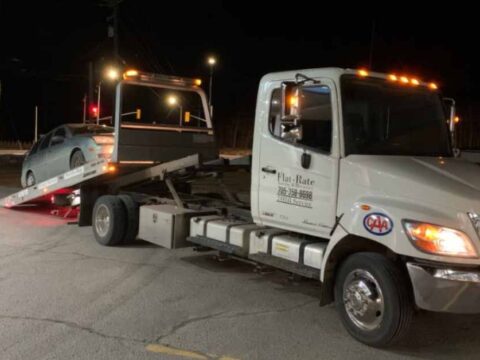 What Time Do Tow Trucks Come at Night? (Explained)