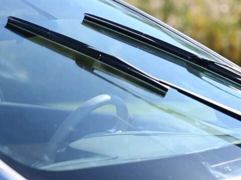 What Size are Nissan Rogue Windshield Wipers? (Explained)