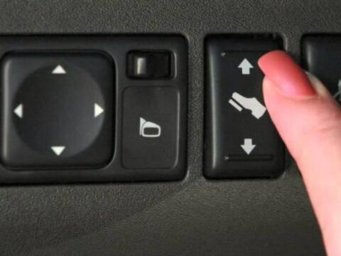 Operating Power-Adjustable Pedals on Ford F150 (Explained)