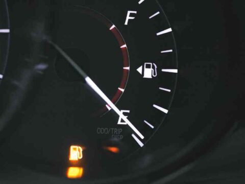 How Far Can a Nissan Hardbody Go With Gas Light On?