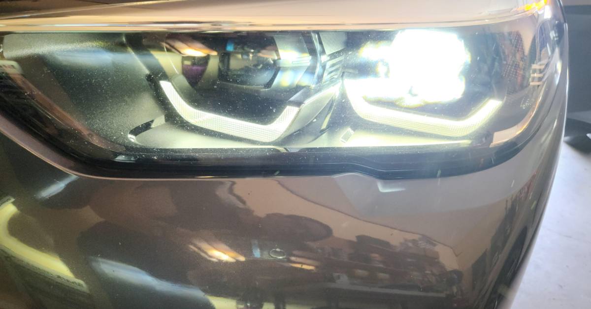 BMW X5 Low Beam Not Working (Problems & Solutions) BMW X5 Low Beam Not Working (Problems & Solutions)